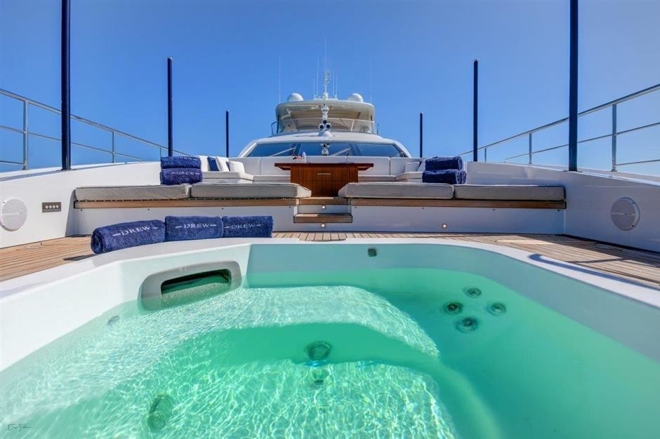 Outstanding 55m BENETTI Superyacht CAKEWALK spotted in Antibes — Yacht ...